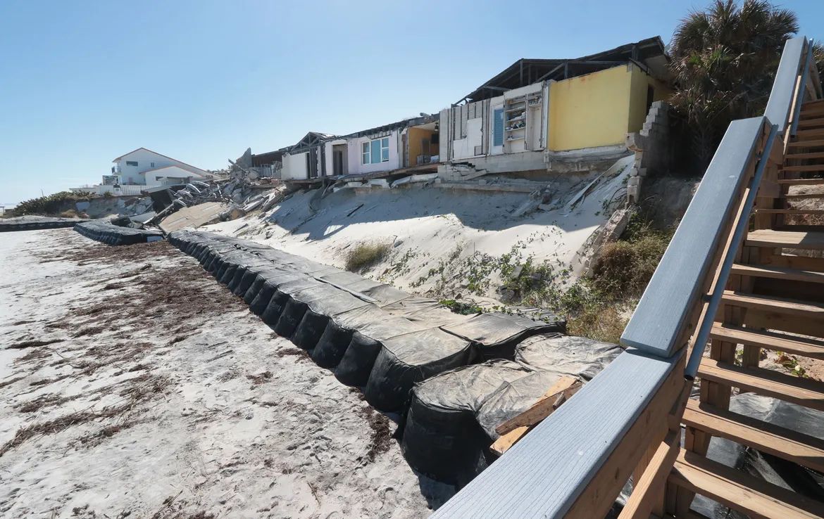 TrapBag Hurricane Flood Protection & Storm Surge Barriers