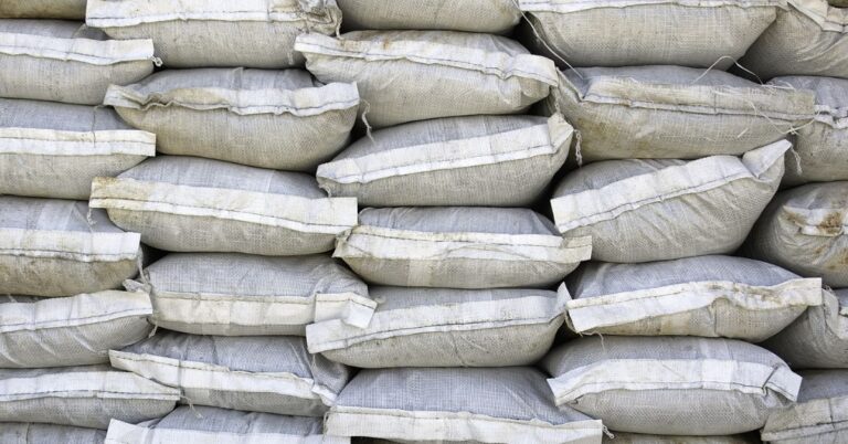 How to Place Sandbags to Prevent Flooding—Step by Step