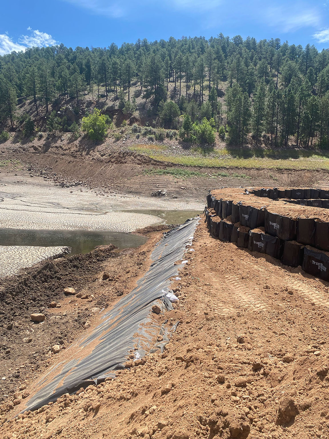 Temporary Cofferdam Uses: Using TrapBags for Cofferdams | TrapBag