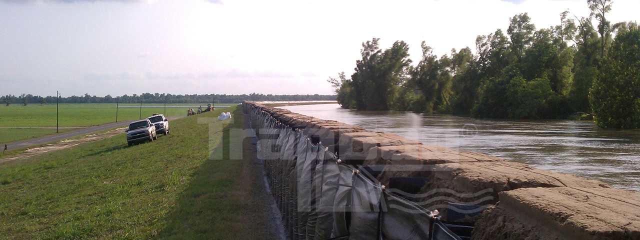 Natural Disaster Response Turn In Response Flooding With Trapbag